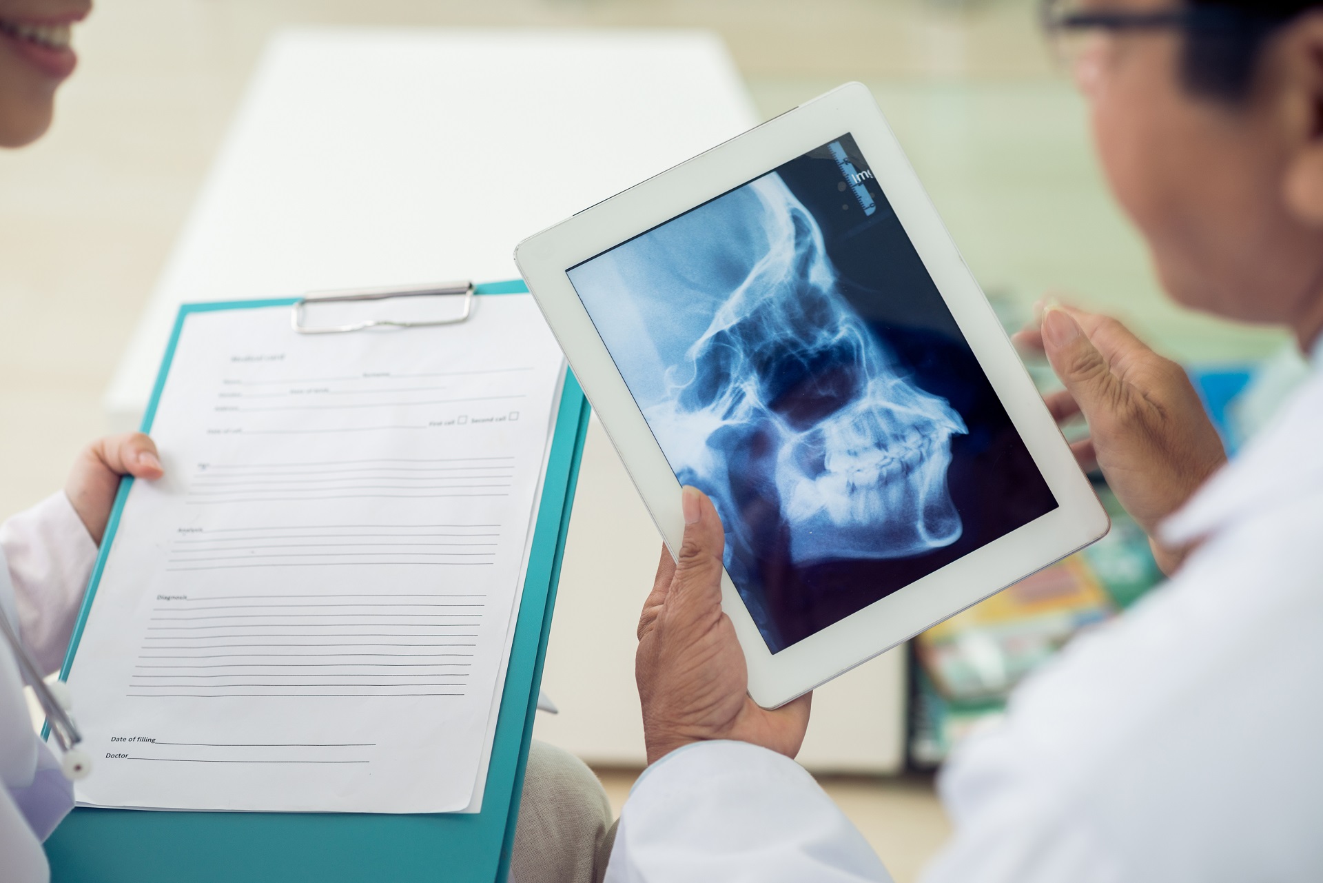 3 Reasons to Move On From Consumer Tablets to Medical Grade Tablets